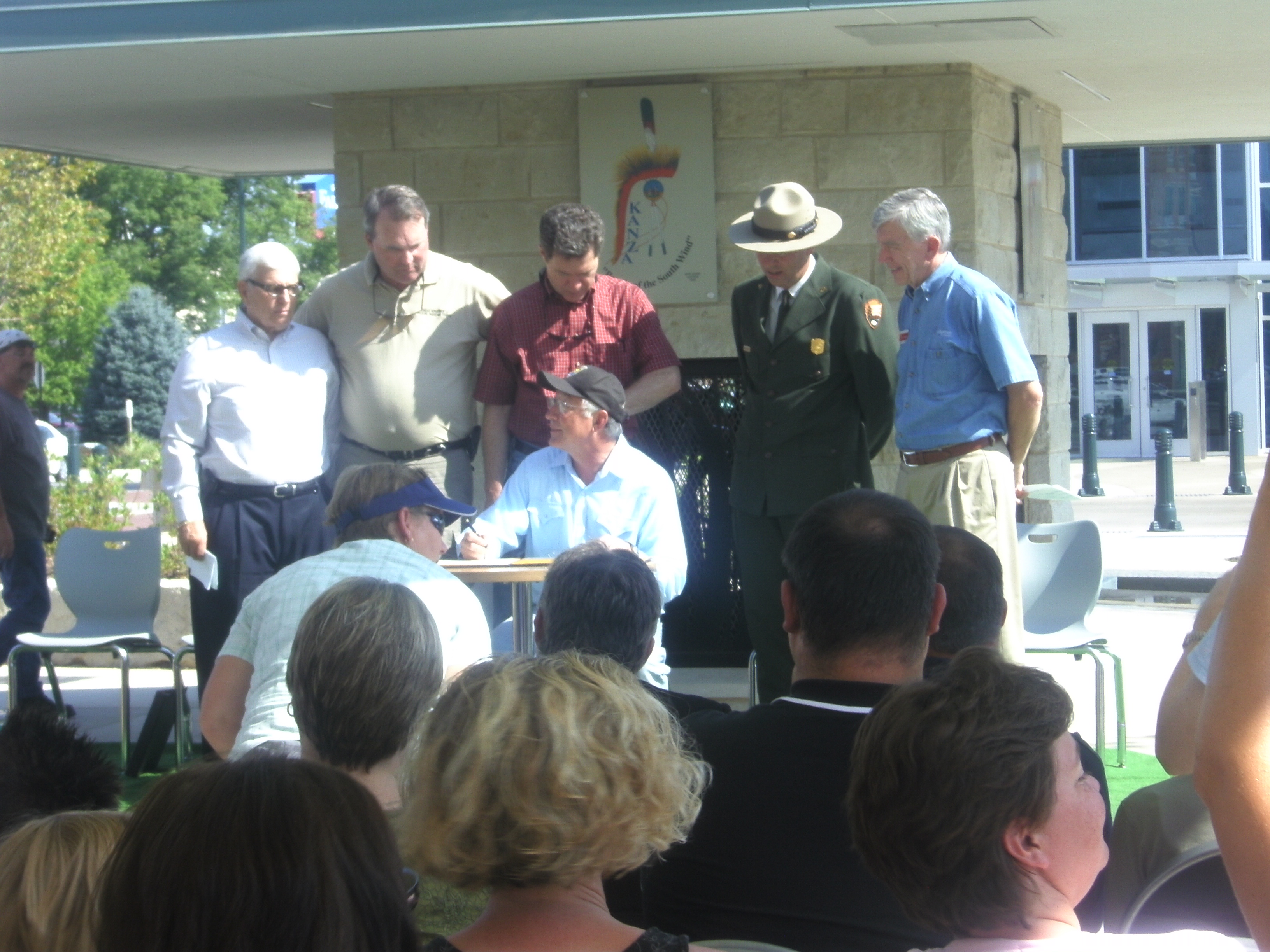 SANYO DIGITAL CAMERA - News Radio KMAN