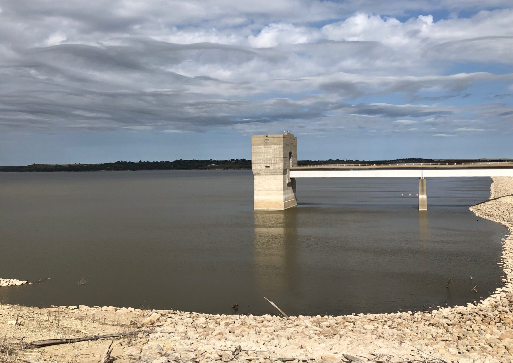 Corps increasing releases from Tuttle Creek Lake – B104.7 Manhattan's ...