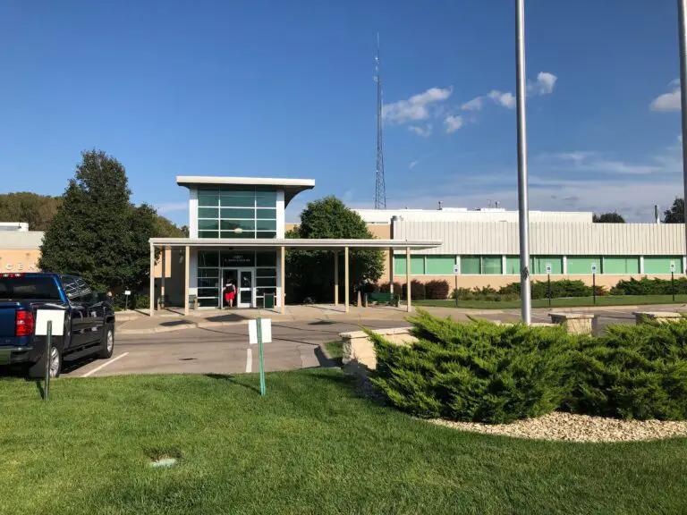 RCPD director says no cause for concern about jail contraband – 101.5 K ...