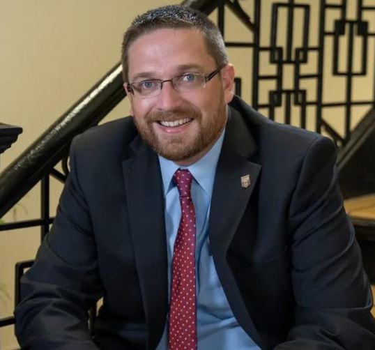 Morse, Hatesohl and Estabrook elected to commission; Manhattan voters ...