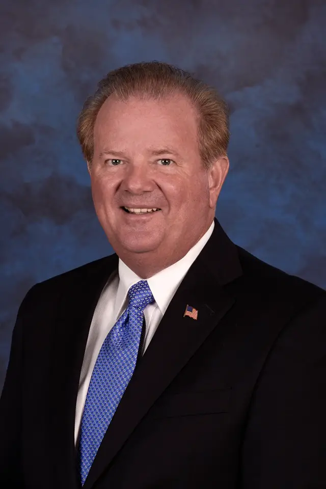 Morse, Hatesohl and Estabrook elected to commission; Manhattan voters ...