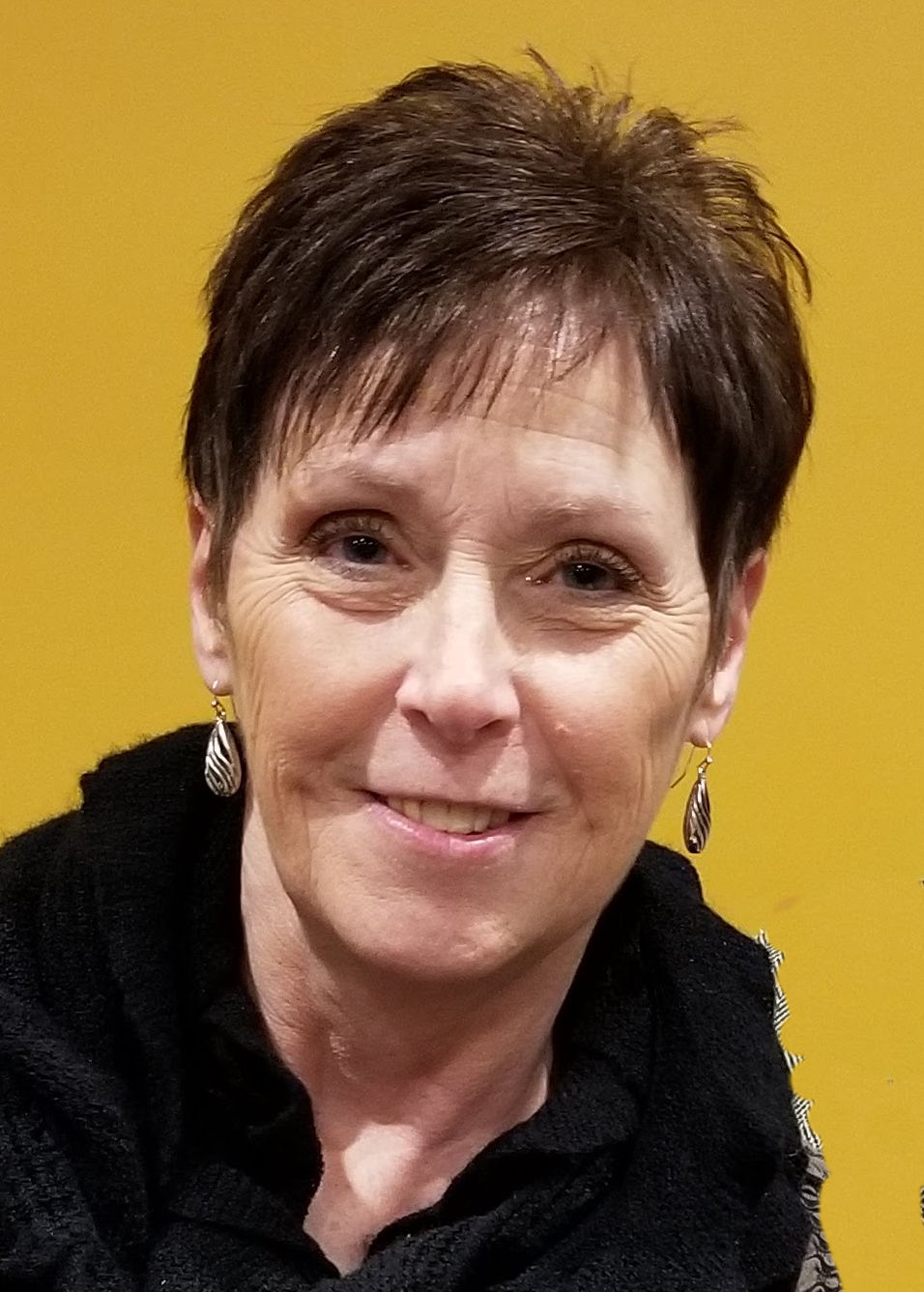 Lucia Springer Headshot (002) - News Radio KMAN