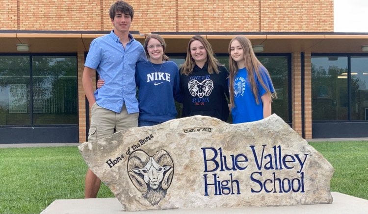 0507 - bvhs 2021 - News Radio KMAN