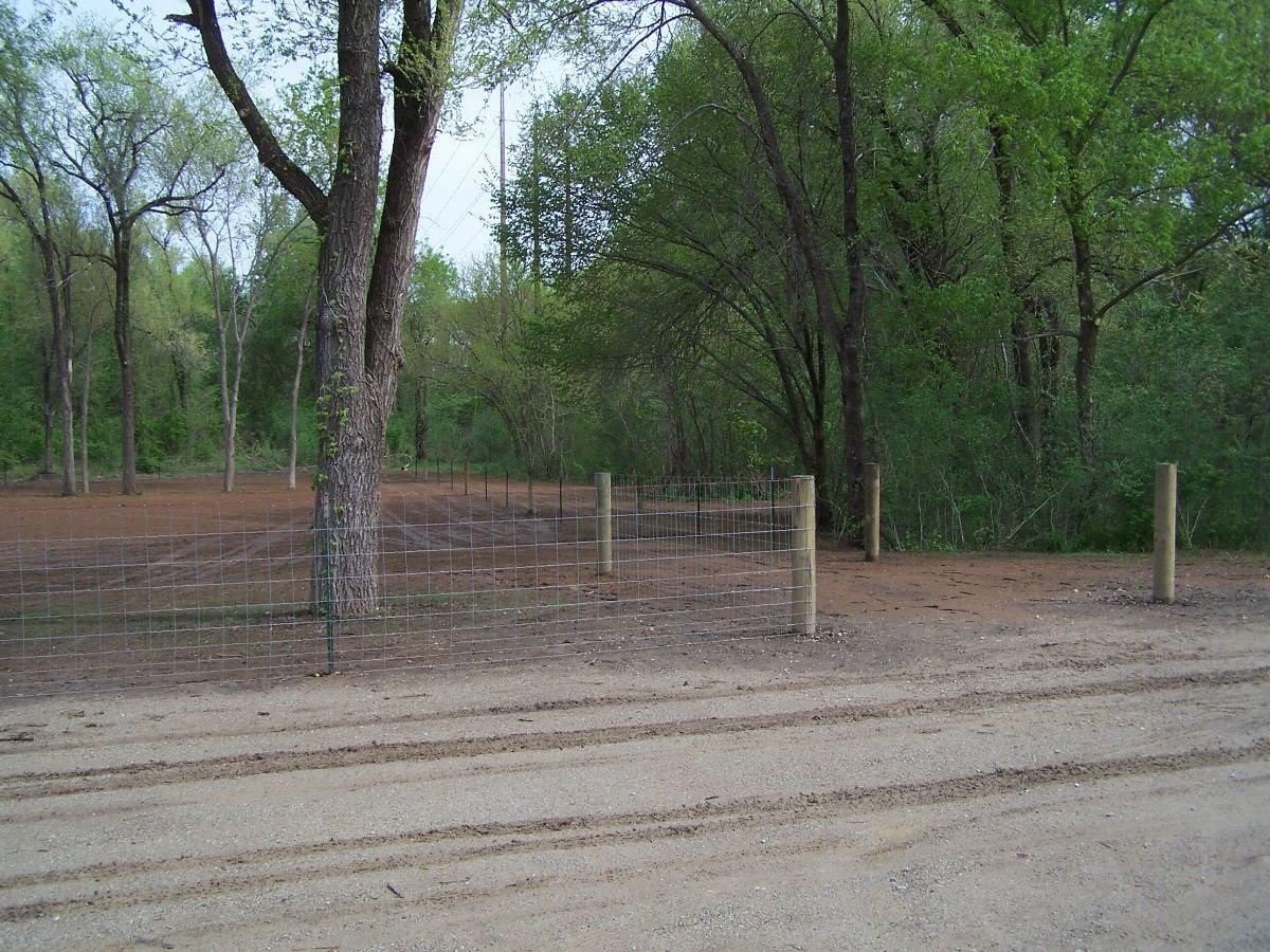 081623-Fairmont Park Dog Park closure (2) - News Radio KMAN