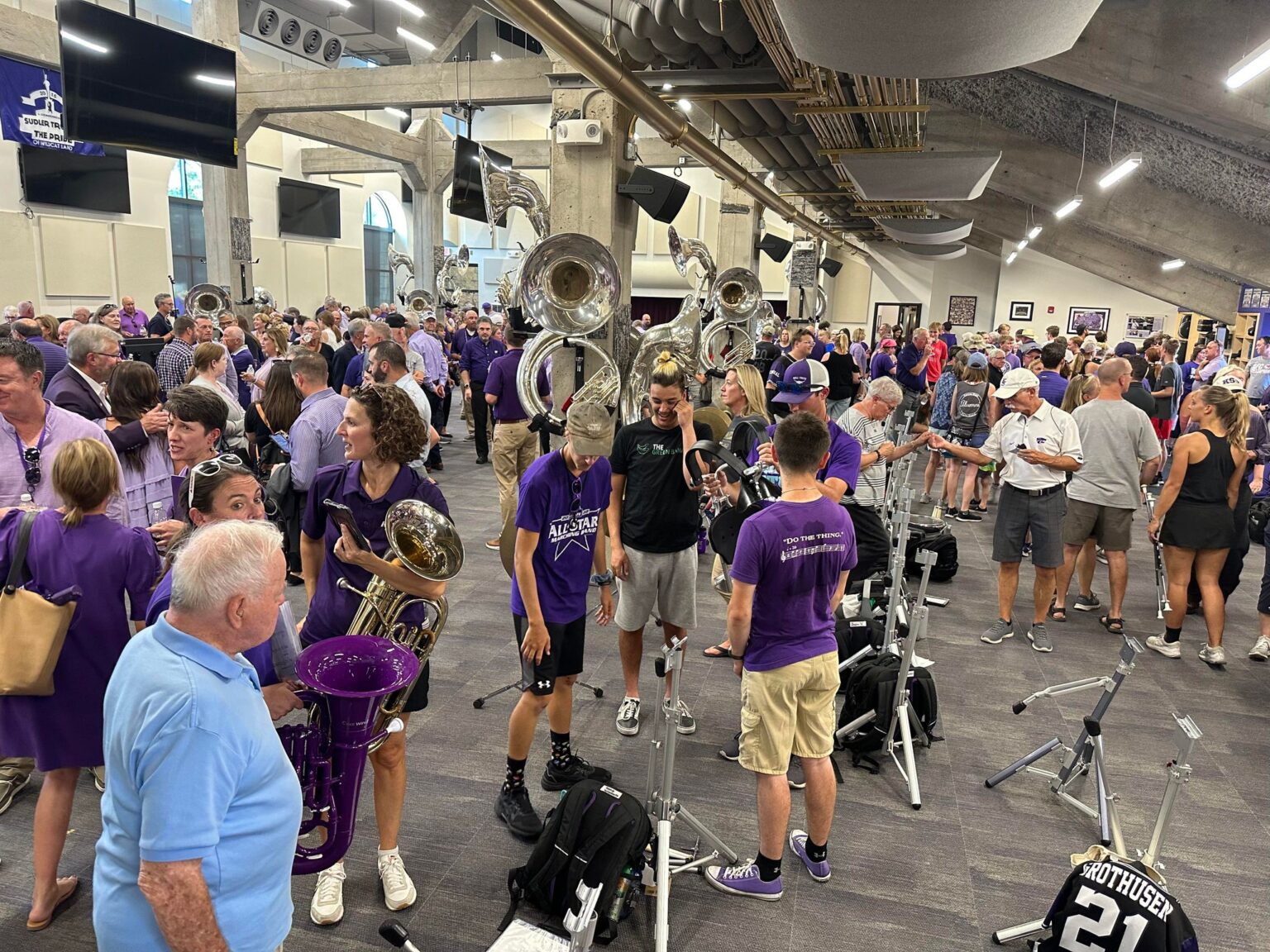 Tracz Family Band Hall holds dedication ceremony - News Radio KMAN