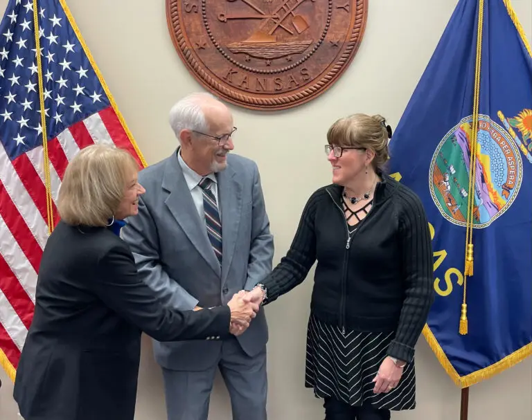 Riley County Commission: Prosecutor wins award, Keats Sewer vote – 101. ...