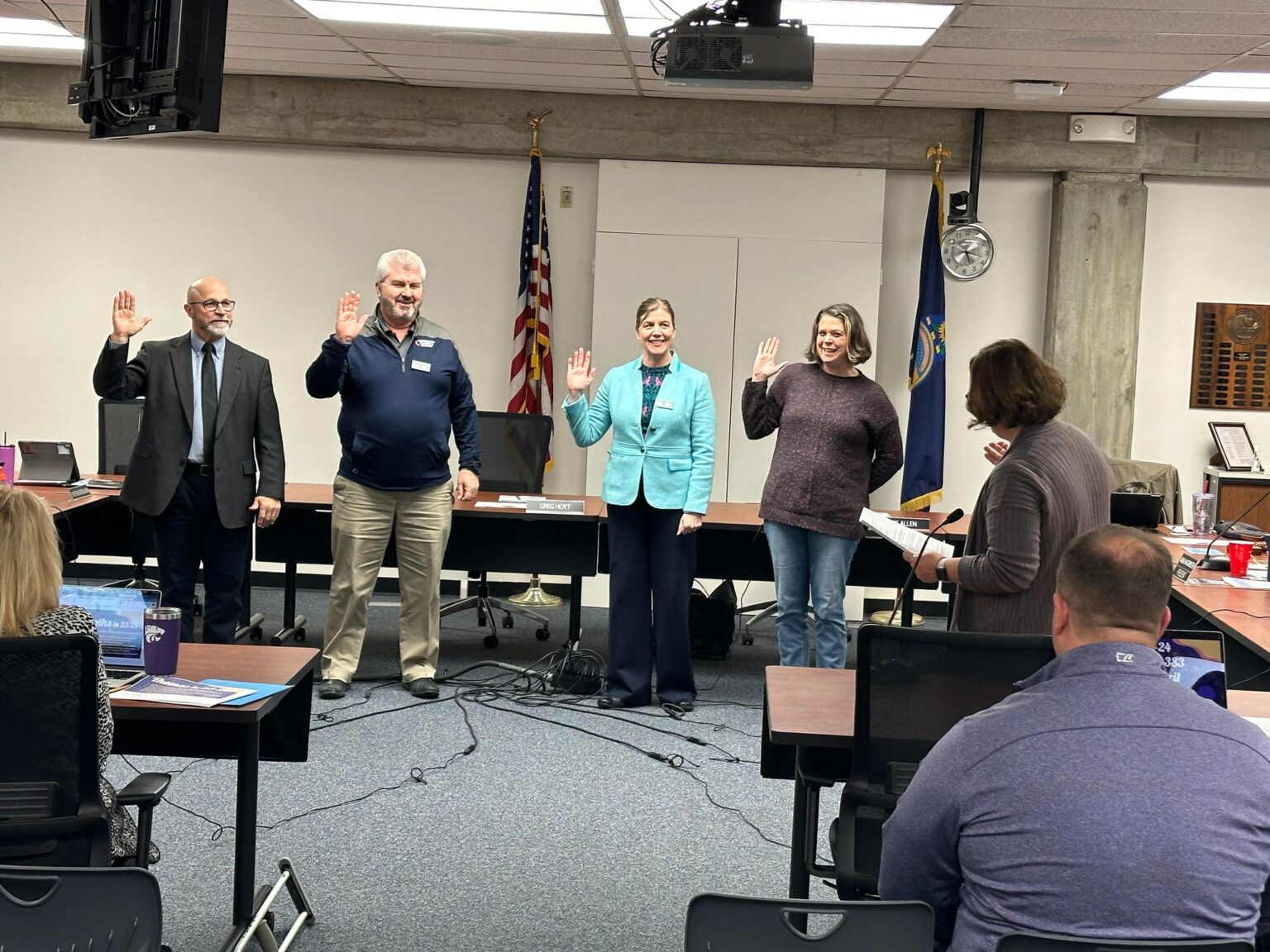 USD 383 board reorganizes for 2024 - News Radio KMAN