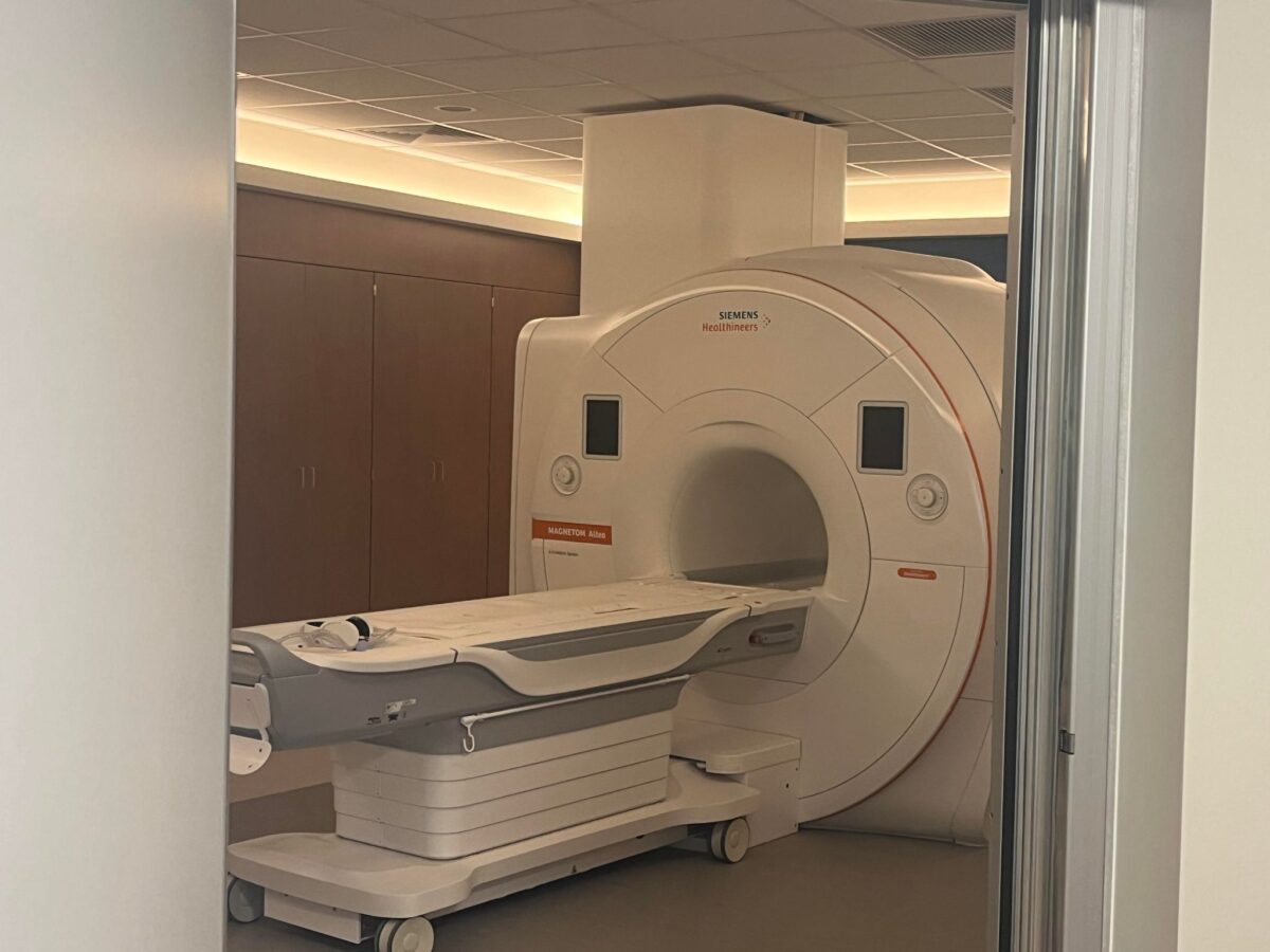 Wamego Health Center unveils new MRI suite - News Radio KMAN