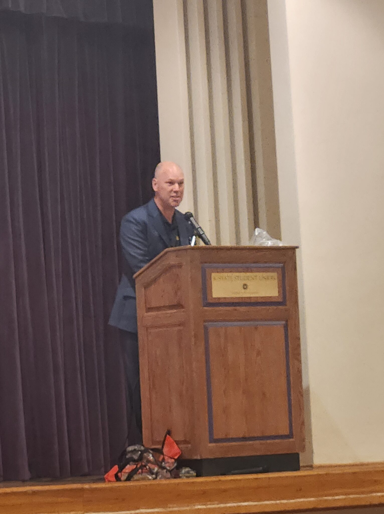 Chamber of Commerce hosts former Sergeant Major of the Army at monthly ...