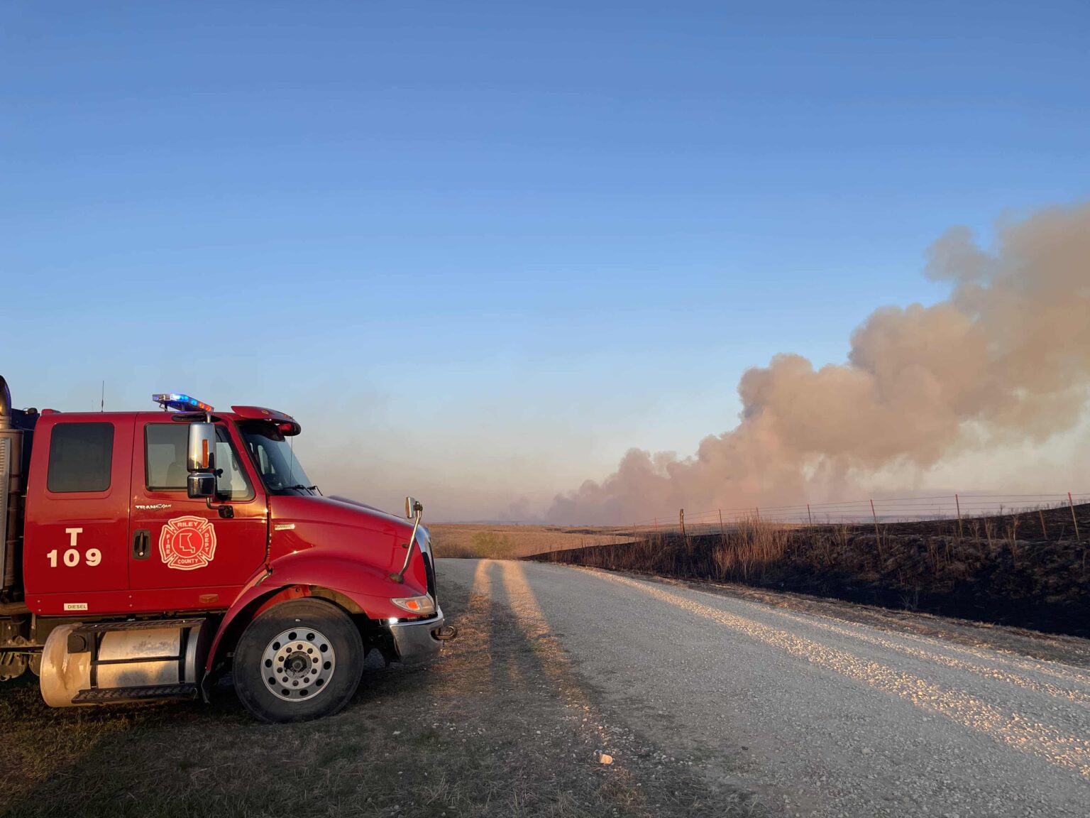 Firefighters respond to large fire in northeast Riley County - News ...