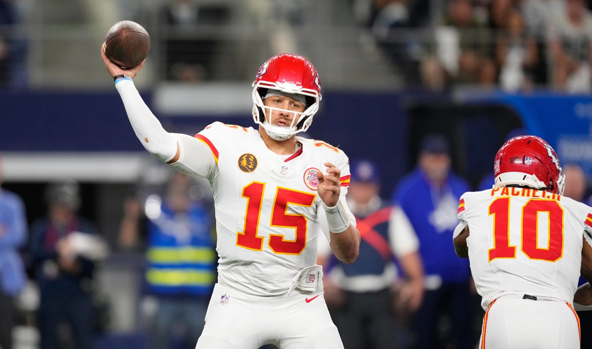 Cowboys overcome Mahomes’ fourth-down magic in 31-28 Thanksgiving win ...