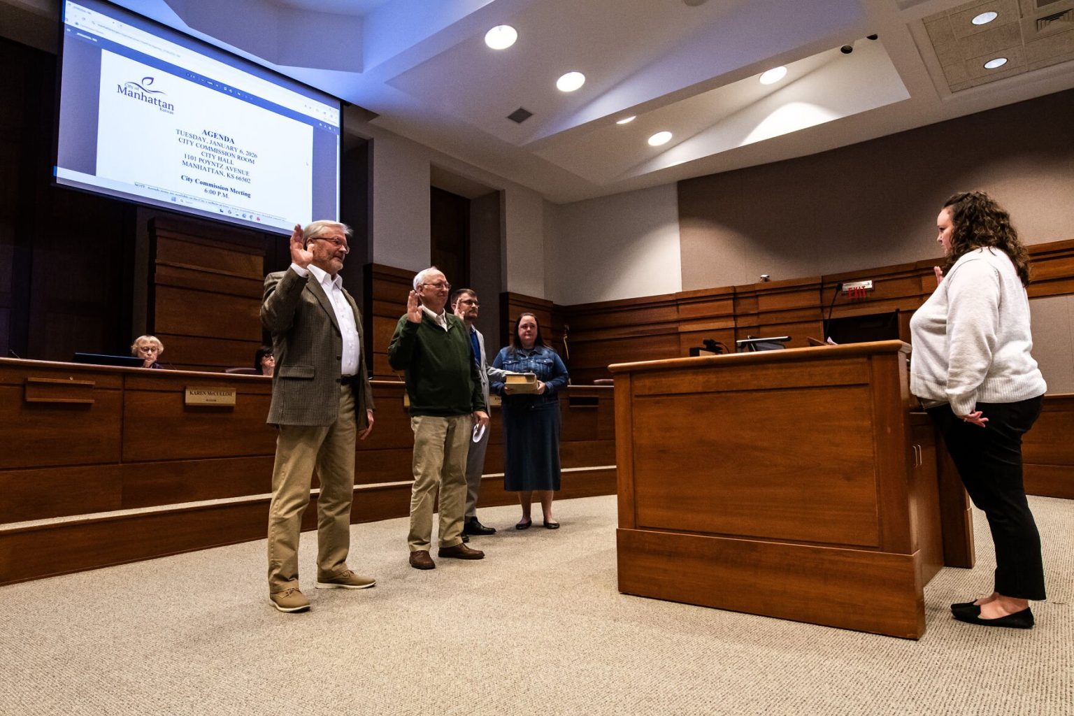 Adamchak returns as mayor, city commissioners-elect sworn in – 101.5 K ...