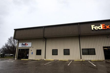 FedEx office to close next month – B104.7 Manhattan's Hometown Country ...